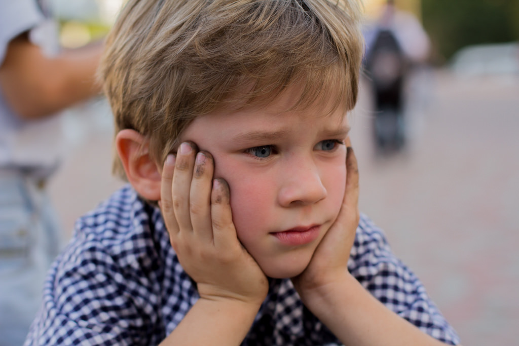 Stereotipi koji dečacima otežavaju detinjstvo